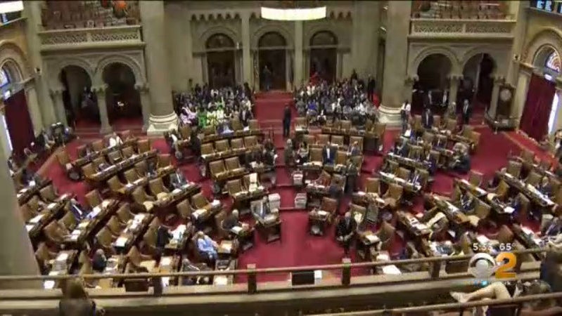 Bipartisan Outrage After New York's Budget Committee Pays For 'Dreamers ...