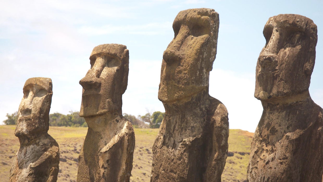 Easter Island Heads: Famous moai statues slowly fading away - 60 ...