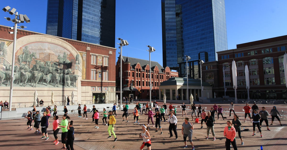 Free Yoga, Zumba Classes In Fort Worth's Sundance Square Are Back - CBS ...