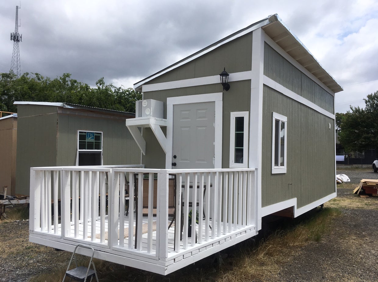 Butte County Woman Builds Tiny Homes For Camp Fire Survivors - CBS ...
