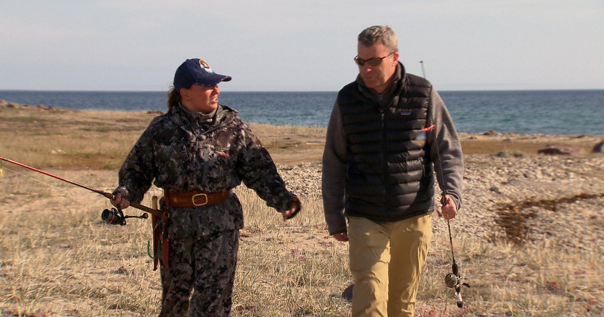 Who is Inuit throat singer Tanya Tagaq? - 60 Minutes - CBS News