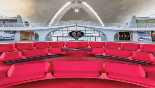 Eero Saarineen's soaring 1962 TWA Flight Center at JFK Airport, reborn ...