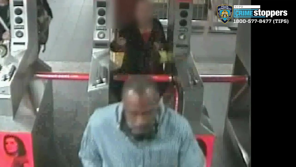 Pictured: Suspect In Series Of 7 Train Robberies Targeting Women - CBS ...