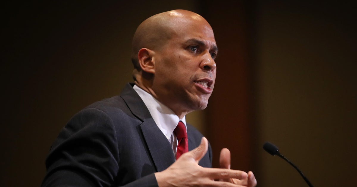 Cory Booker 2020: Presidential candidate speaks on rise in gun violence ...