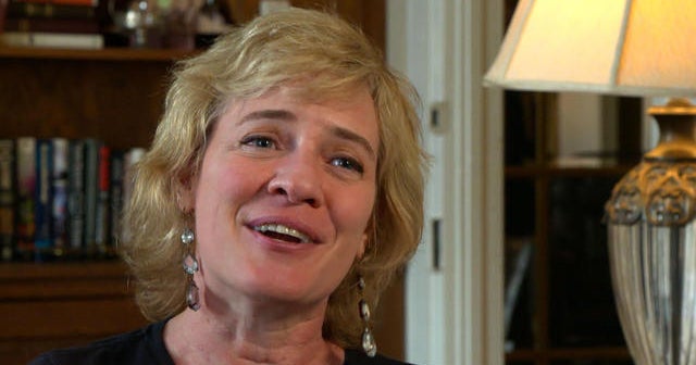 Confused about grammar? An expert wants to help - CBS News