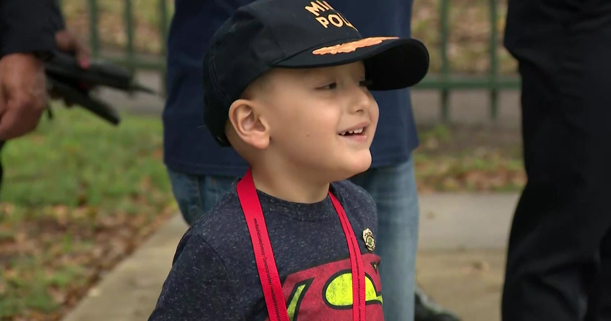 Miami PD Honors "Benjamin Strong's" Fight Against Cancer - CBS Miami