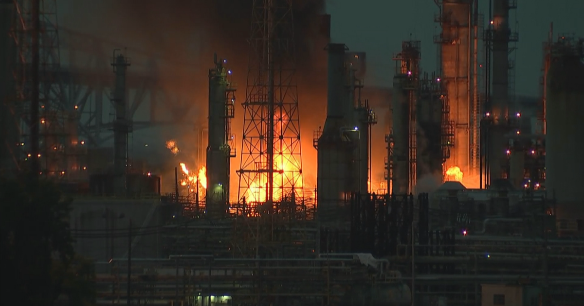 South Philadelphia Refinery Explosion, Fire Could Cause Higher Gas ...