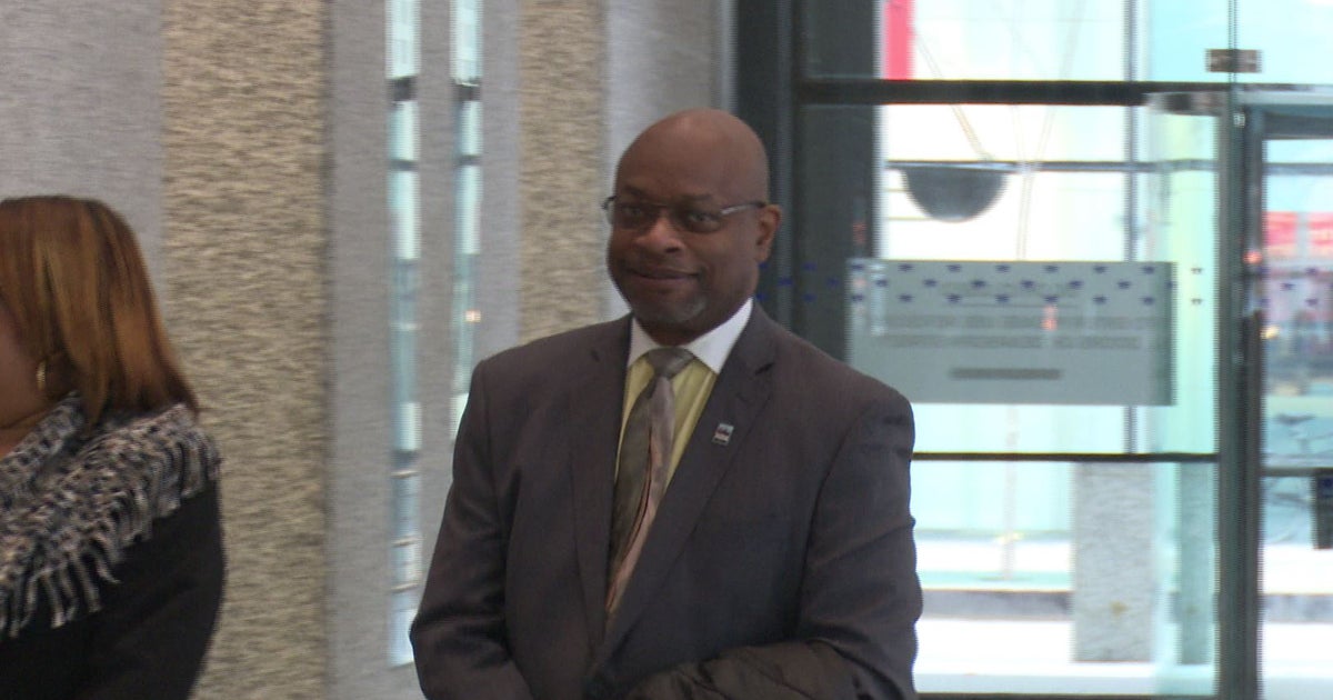 Former Ald. Willie Cochran To Be Sentenced For Stealing From Charitable ...