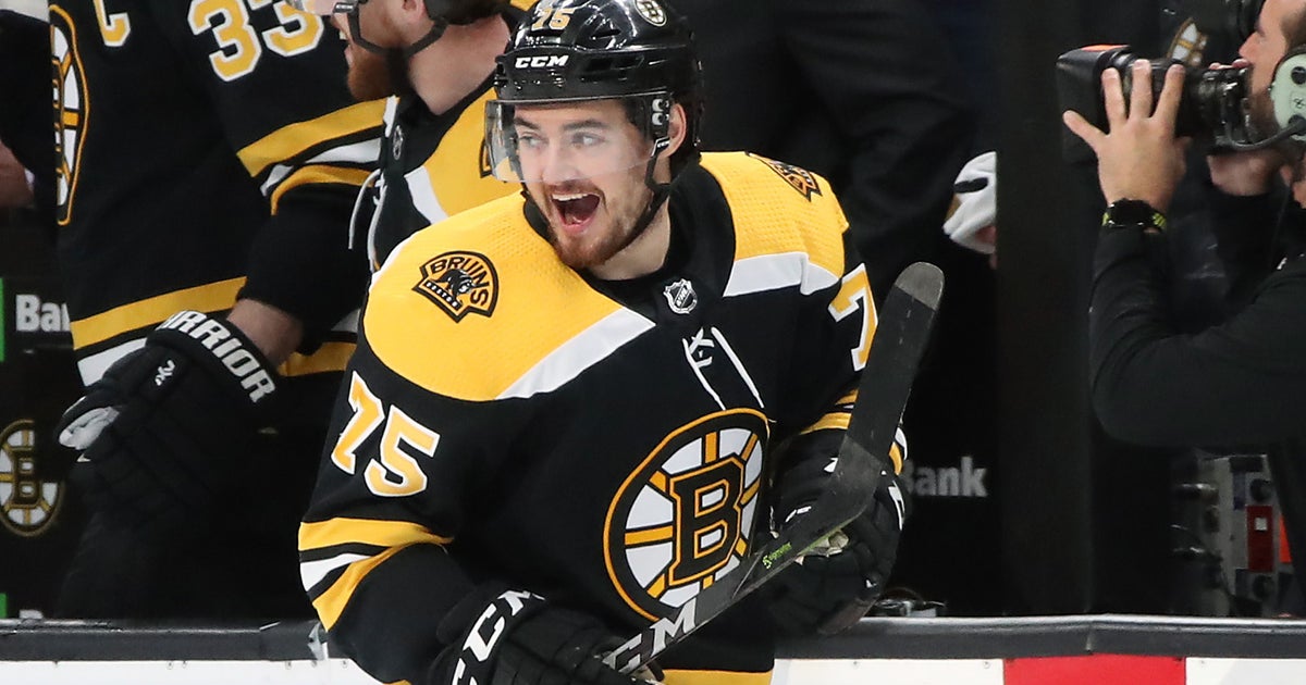 Bruins Sign Connor Clifton To Extension, Lose Noel Acciari To Panthers ...