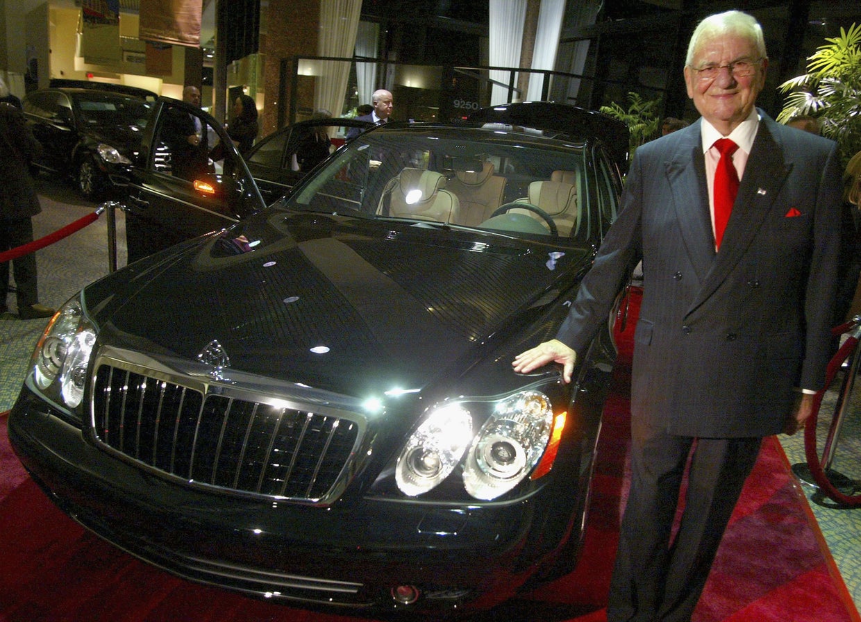 Lee Iacocca has died: Ford Mustang creator and former Chrysler CEO dies ...