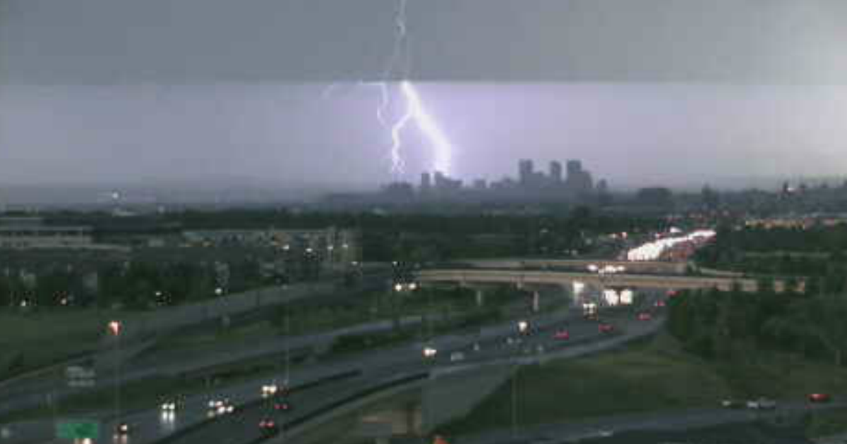 Old-Fashioned July Storm Produces Hundreds Of Lightning Strikes Over ...