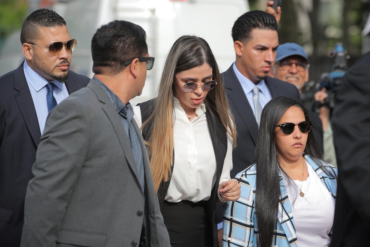 "El Chapo" Joaquin Guzman, drug cartel kingpin, sentenced to life in ...
