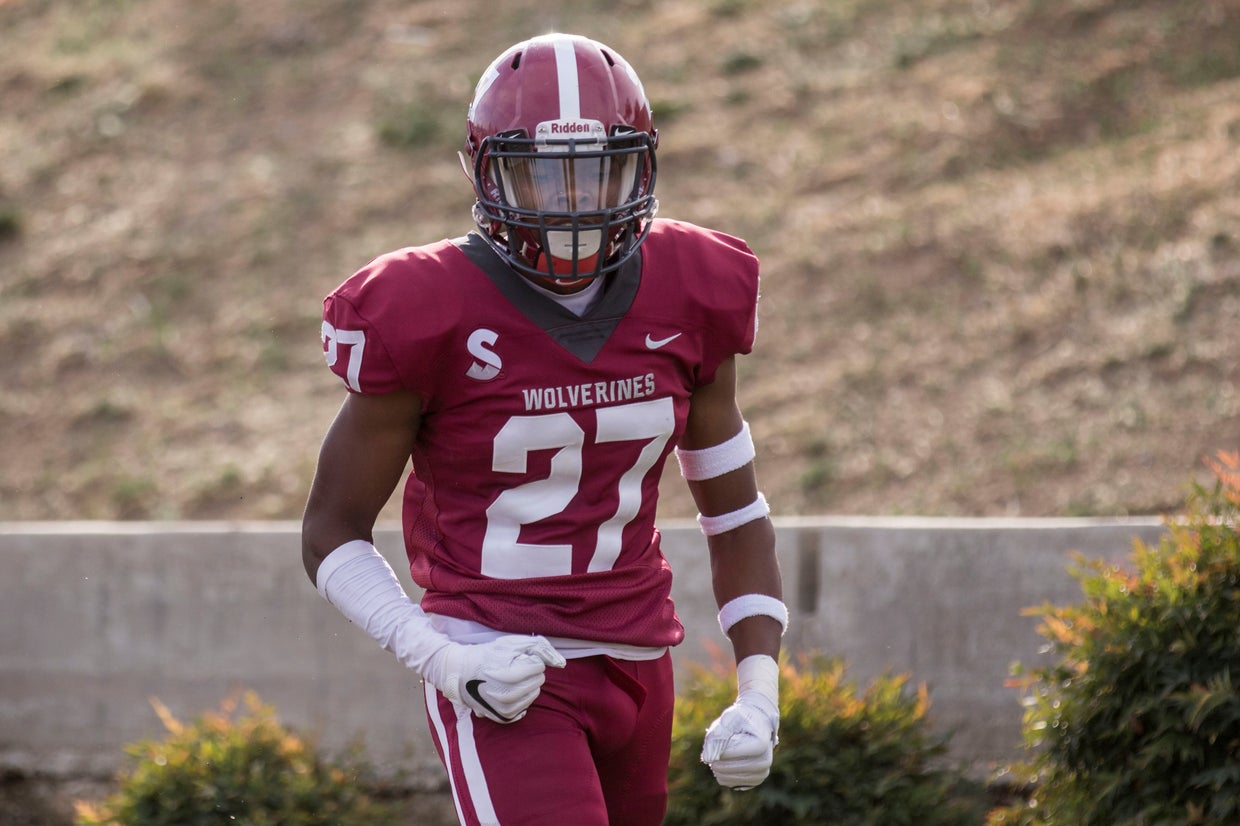 Sierra College Football Team Remembers Player Shot And Killed In Fair ...