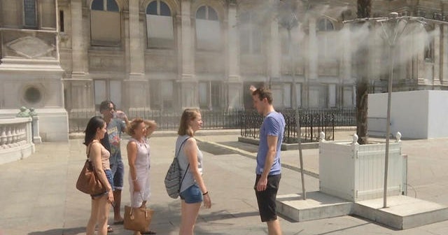 Paris hits 109 degrees in record-breaking heat wave - CBS News