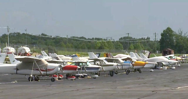 DHS issues hacking alert for small planes - CBS News