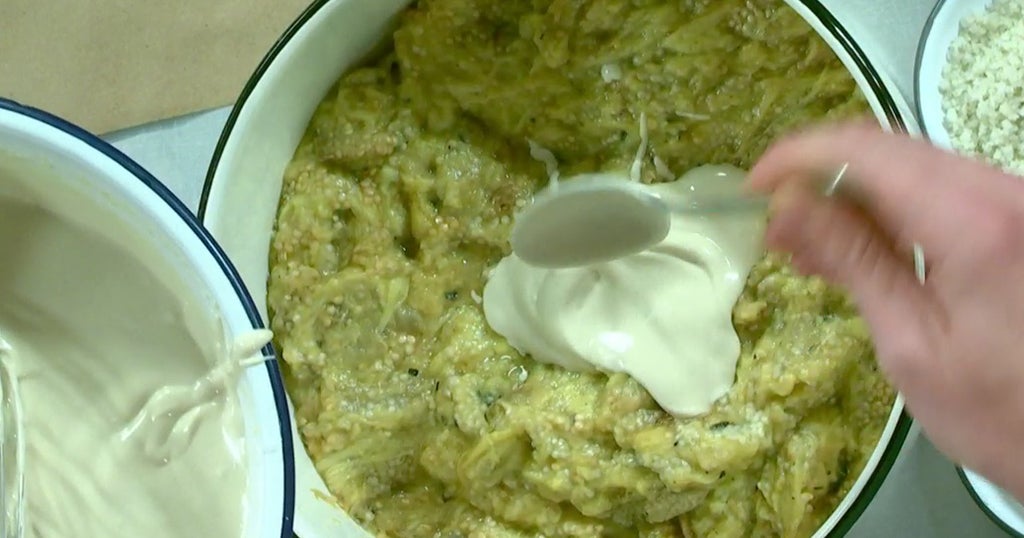 Lamalo Serving Up Middle Eastern Comfort Food Inside 4-Star Hotel - CBS ...