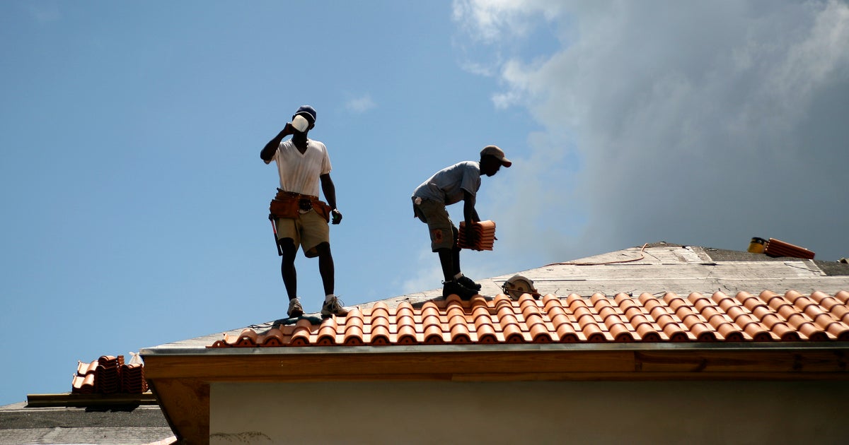 Heat Wave Survival Tips: Hydrate, Hydrate, Hydrate - CBS Texas