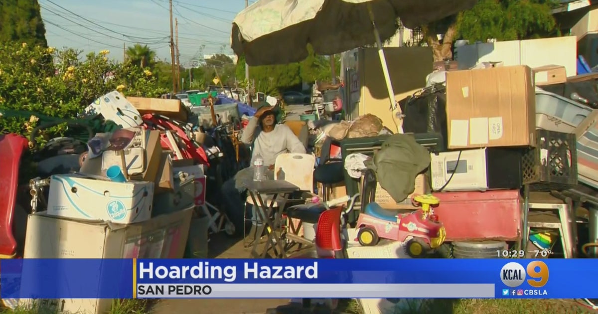 Homeowner's Hoarding Impacting Neighbors In San Pedro - CBS Los Angeles