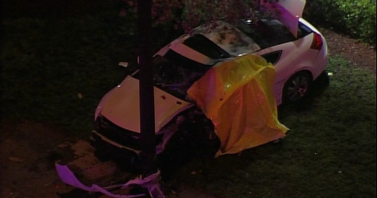 Woman Killed In Early Morning Lauderhill Crash - CBS Miami