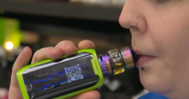 New concerns about teen vaping and lung damage - CBS News