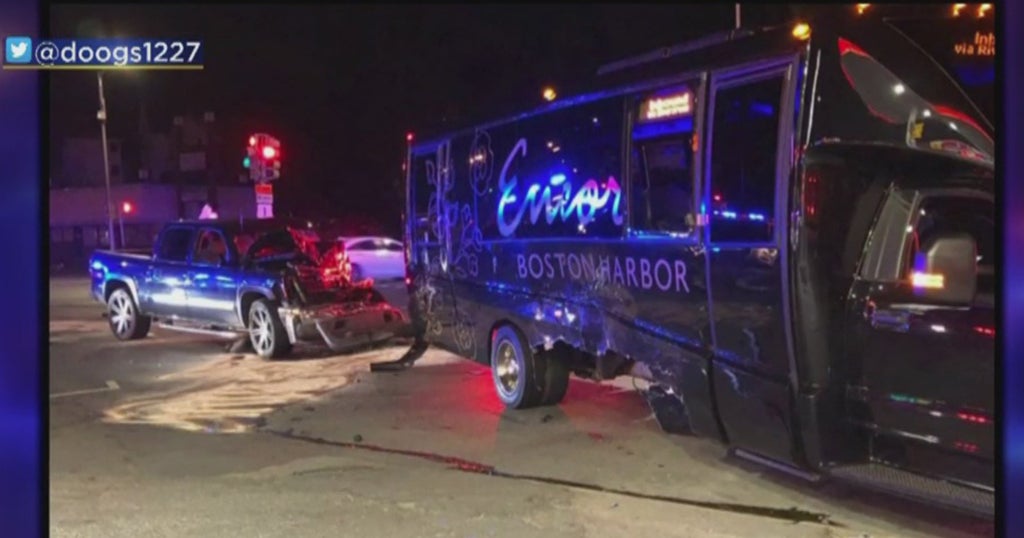 Encore Boston Harbor Shuttle Bus Involved In Crash - CBS Boston