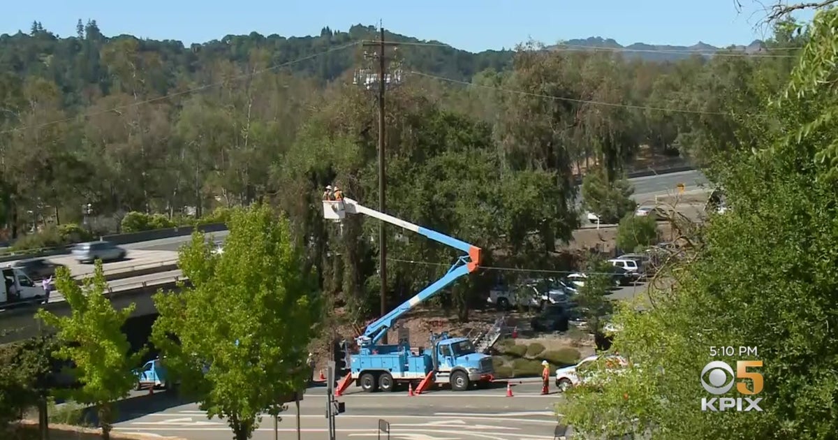 BART Construction Crane Knocks Down Power Lines In Lafayette, Causes ...