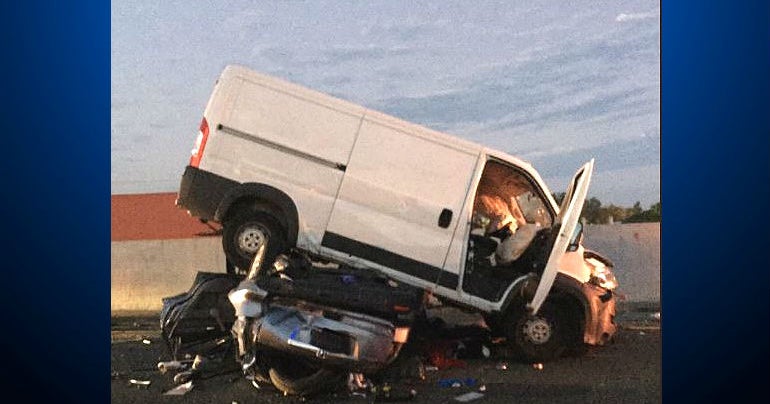 Two Hospitalized After Horrific Multi-Vehicle Crash On 880 - CBS San ...