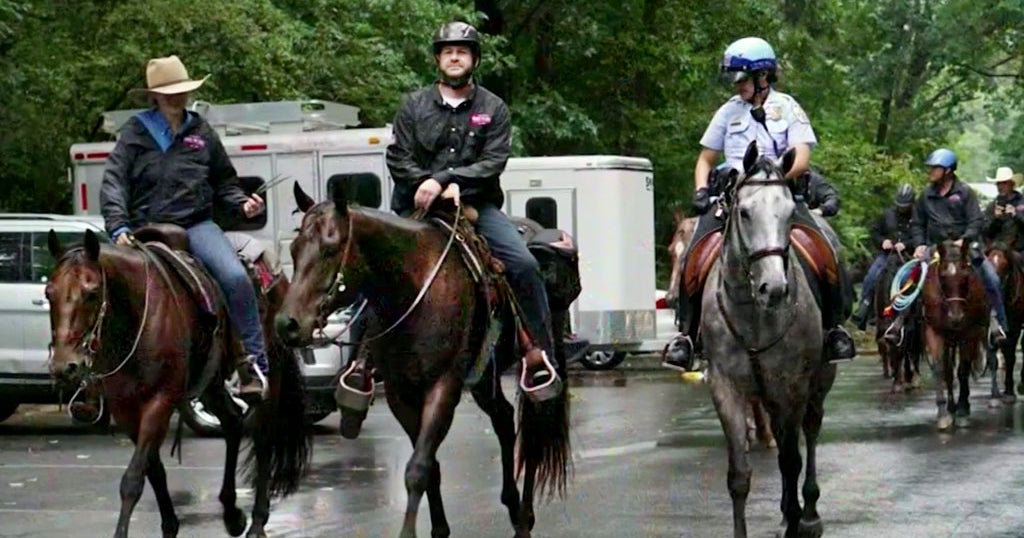 Bravehearts' Riding To Rescue Of U.S. Veterans In Crisis - CBS New York