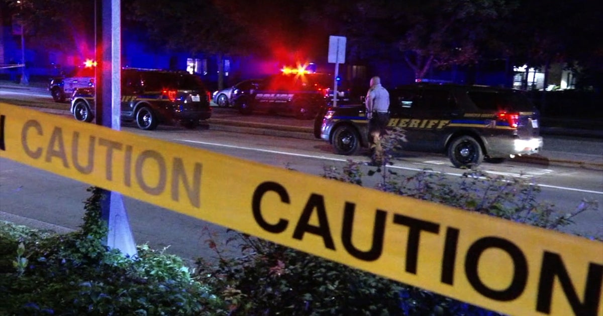 Officers Involved In Fatal Shooting Of Brian Quinones Identified - CBS ...