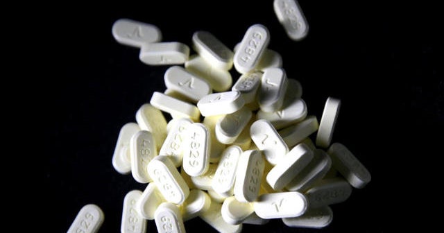 David Sackler defends family and Purdue Pharma - CBS News