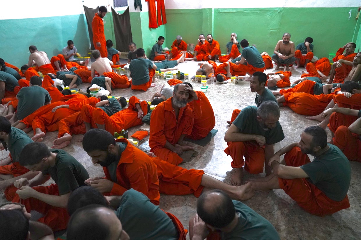 CBS News goes inside an overcrowded Syrian prison full of alleged ISIS ...
