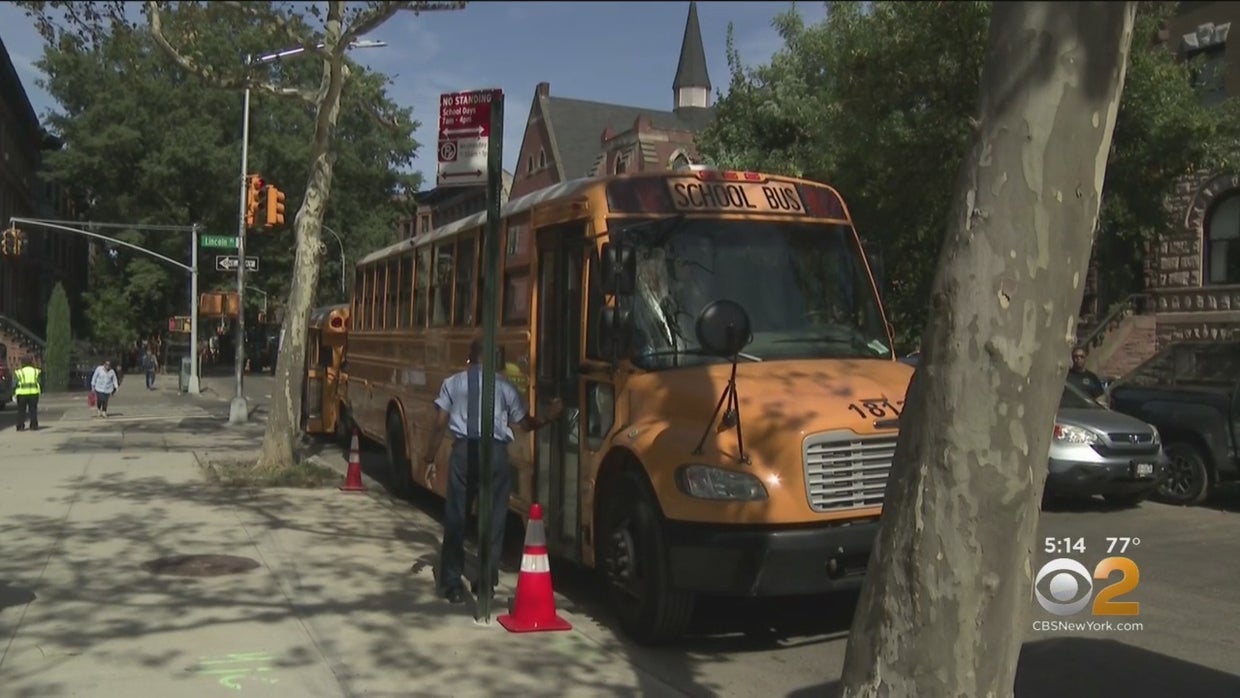 NYC School Bus Drops Autistic 5-Year-Old Off At Wrong School, Officials ...