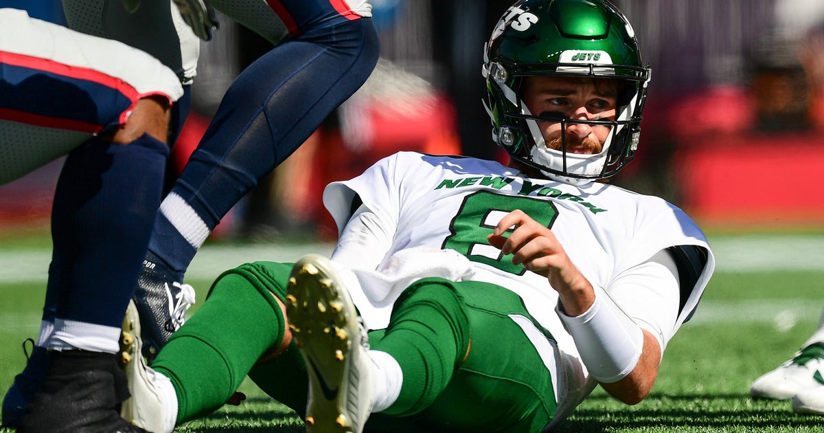 Patriots Yawn Their Way To Easy Win Over Falk-Led Jets - CBS New York