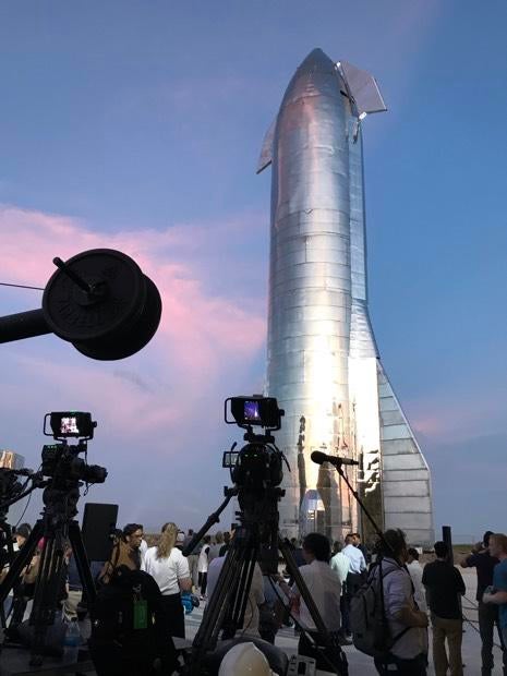 SpaceX "Starship": Elon Musk shows off next-generation prototype - CBS News
