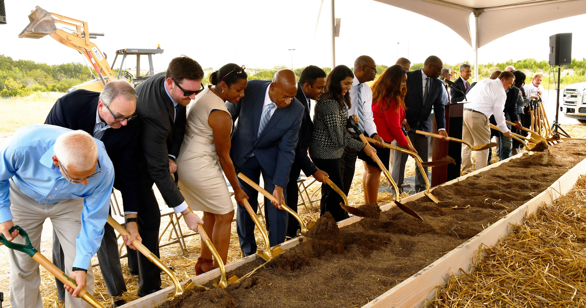 Hotel And Convention Center Coming To Cedar Hill - CBS Texas