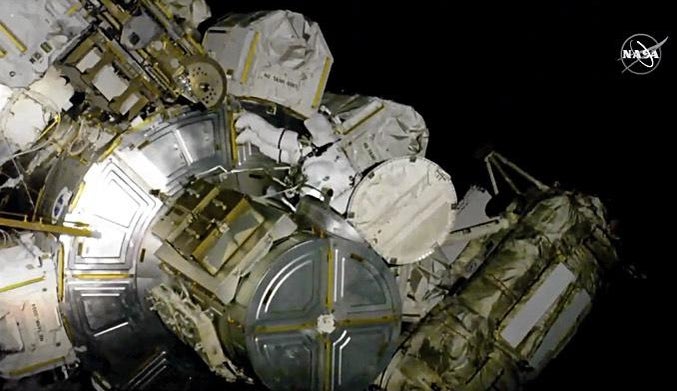 ISS spacewalk complete: 2 new batteries installed in station power ...