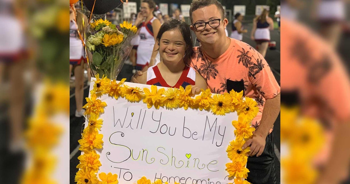 Down syndrome homecoming proposal: 19-year-old Florida student with ...
