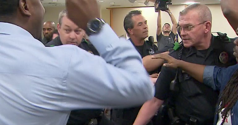 Pandemonium At 1st Meeting Of The Dallas Community Police Oversight ...