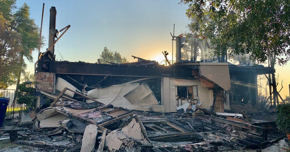 All Evacuations Lifted In Saddle Ridge Fire Areas - CBS Los Angeles