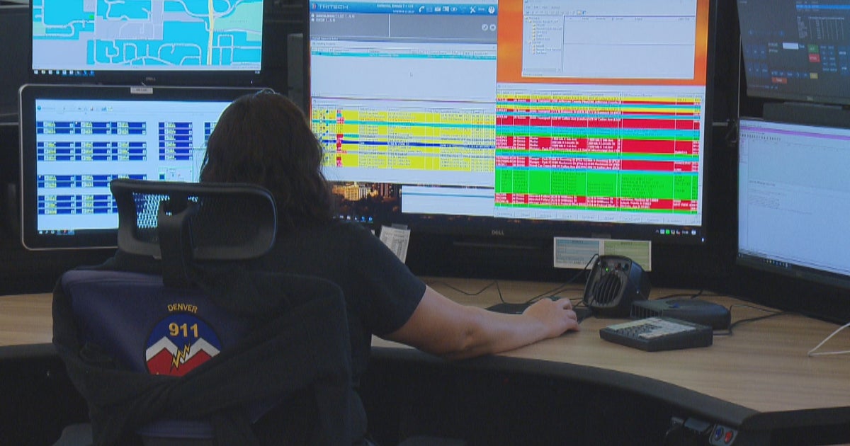 911 dispatch centers see uptick in calls on New Year's Eve - CBS Pittsburgh