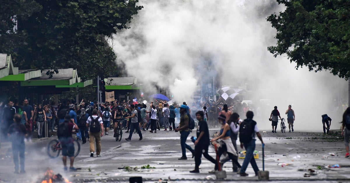 Chile news: At least 18 dead and thousands arrested in Chile after days ...