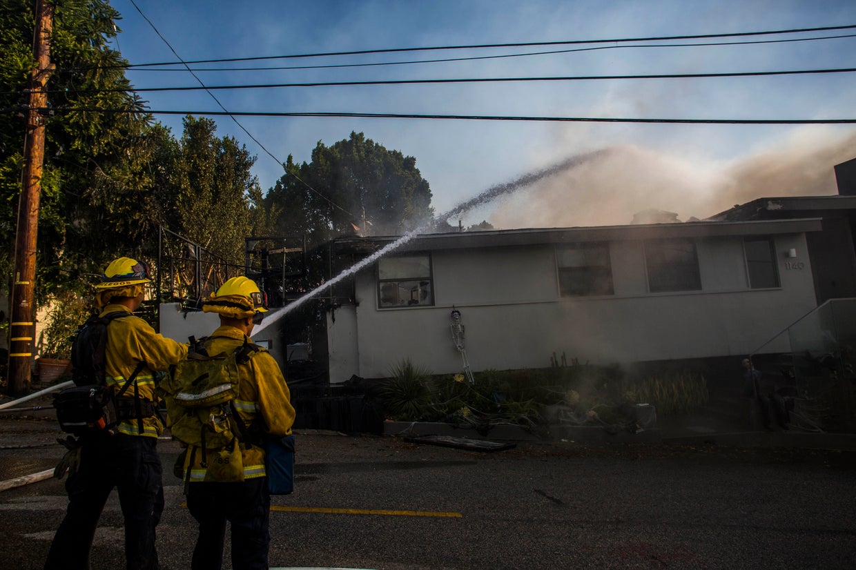 PHOTO GALLERY: Fire Crews Battle Getty Fire