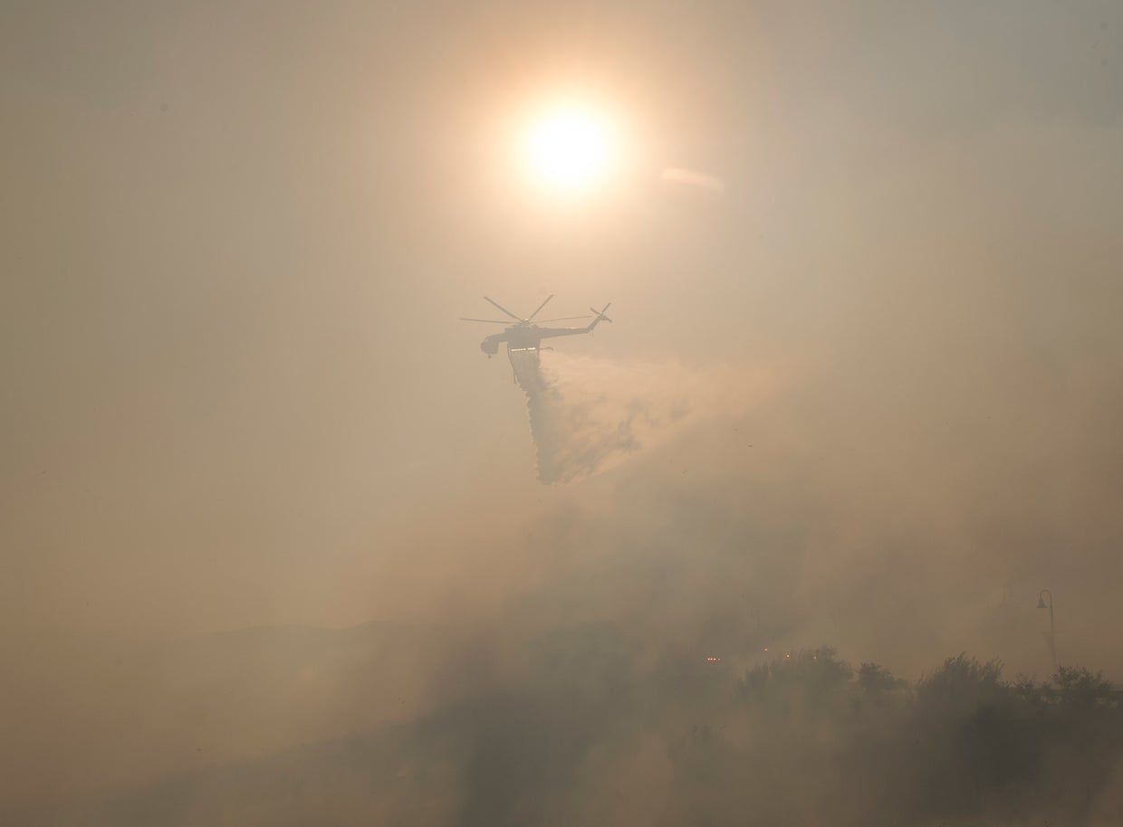 PHOTO GALLERY: Crews Battle Easy Fire In Simi Valley