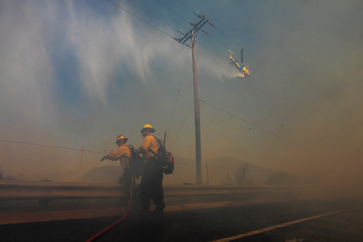 PHOTO GALLERY: Crews Battle Easy Fire In Simi Valley