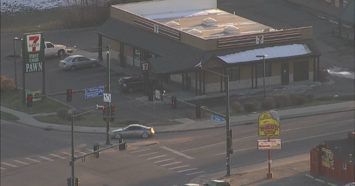 Lakewood Police Searching For Suspect In Deadly Shooting At 7-Eleven ...