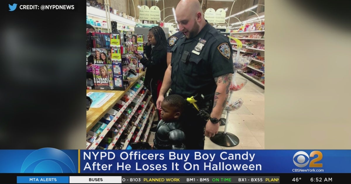 Boy Loses Halloween Candy In Subway, Transit Cops Make It Right - CBS ...