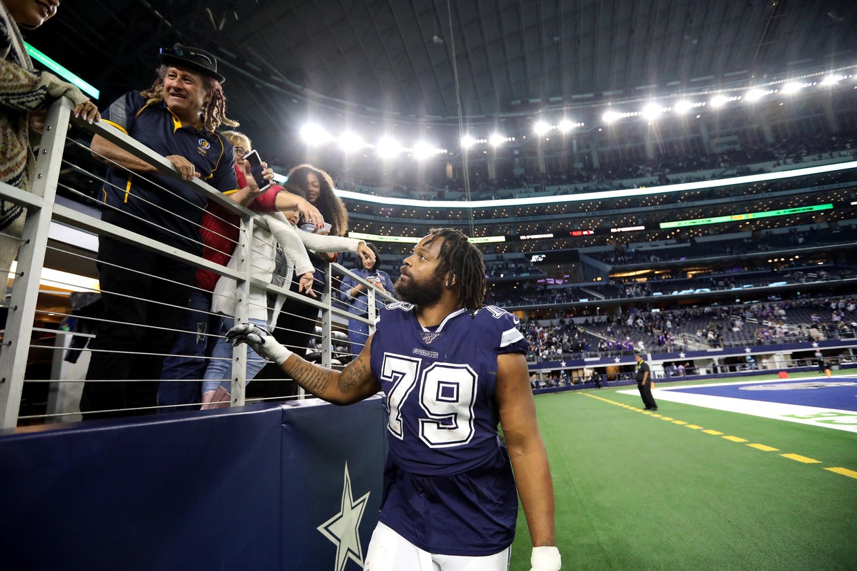 Michael Bennett, Dallas Cowboys defensive end, says he now stands up ...