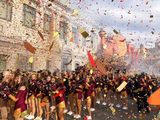 Thanksgiving parade 2019: Balloons flew lower — recap of the 93rd Macy ...