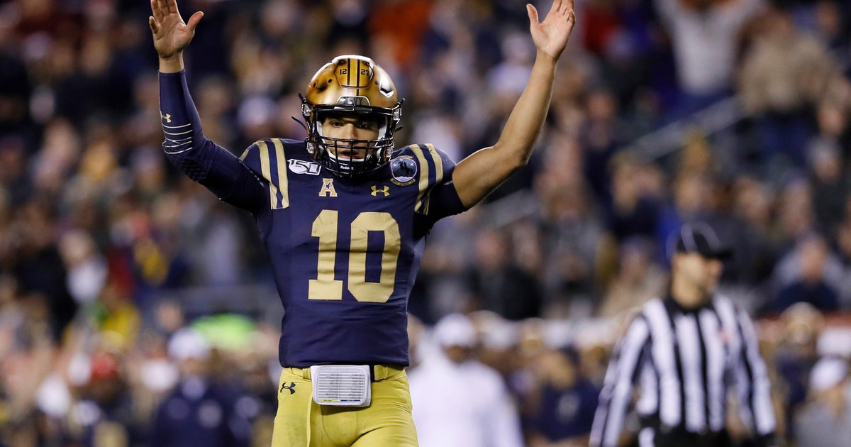 Record-Setting Navy QB Malcolm Perry Will Get NFL Shot With Dolphins ...