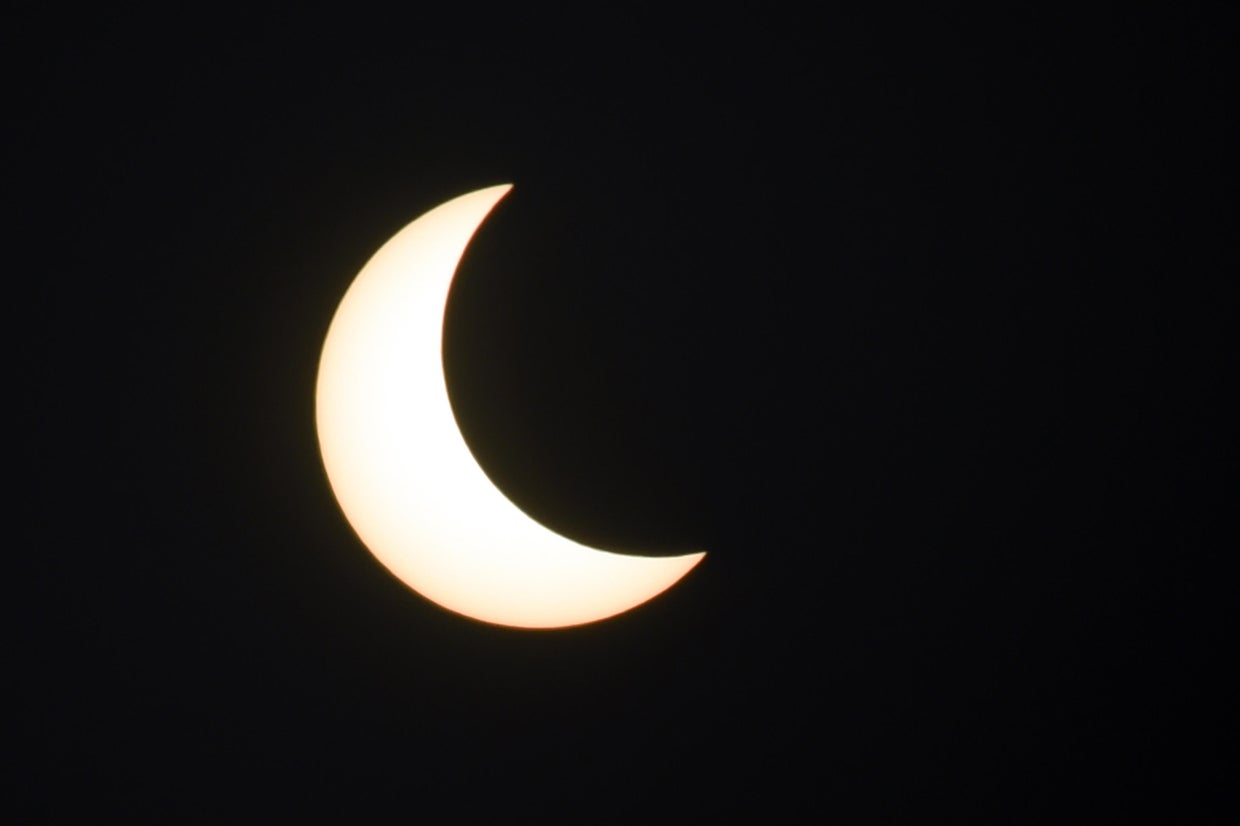 Solar eclipse: "Ring of fire" annular solar eclipse captured in ...